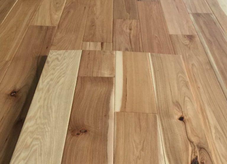 Hickory 3/4" x 4.9" x 1-6' Solid Hardwood Flooring